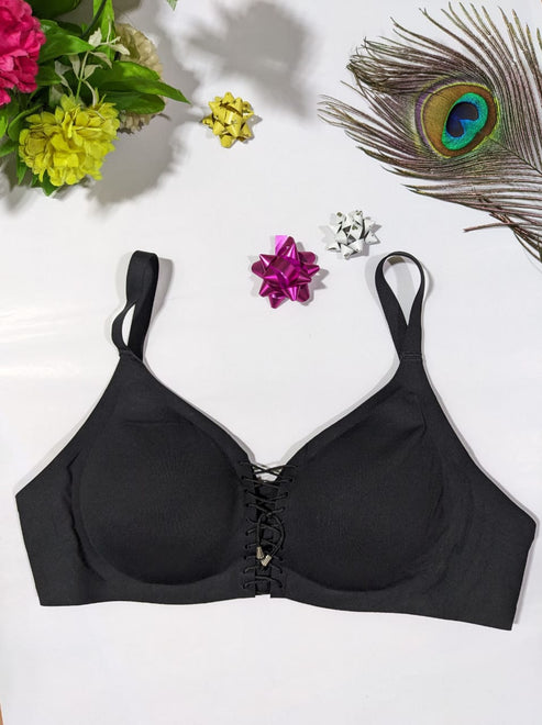 Buy Lace-Up Seamless Padded Bra Online in Pakistan | SAFAA